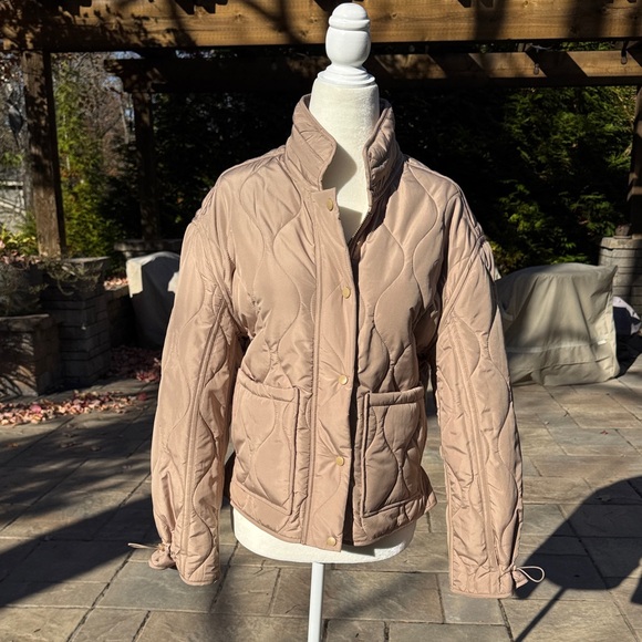 Liverpool | Jackets & Coats | Liverpool Quilted Nylon Puffer Jacket ...